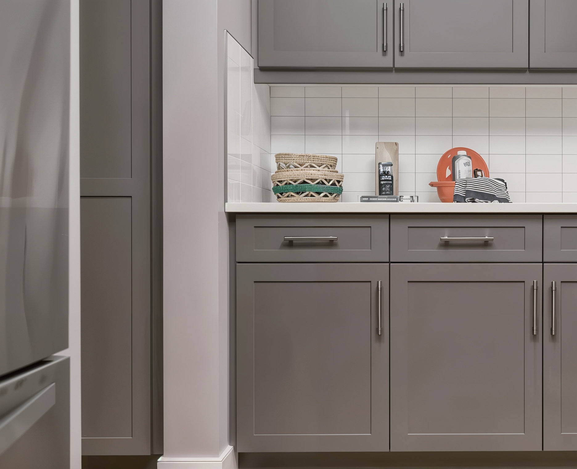 Vanity Atelier Ready-to-Assemble Standard Kitchen Base Cabinet 9"W x 34.5"H x 24"D in Gray ...